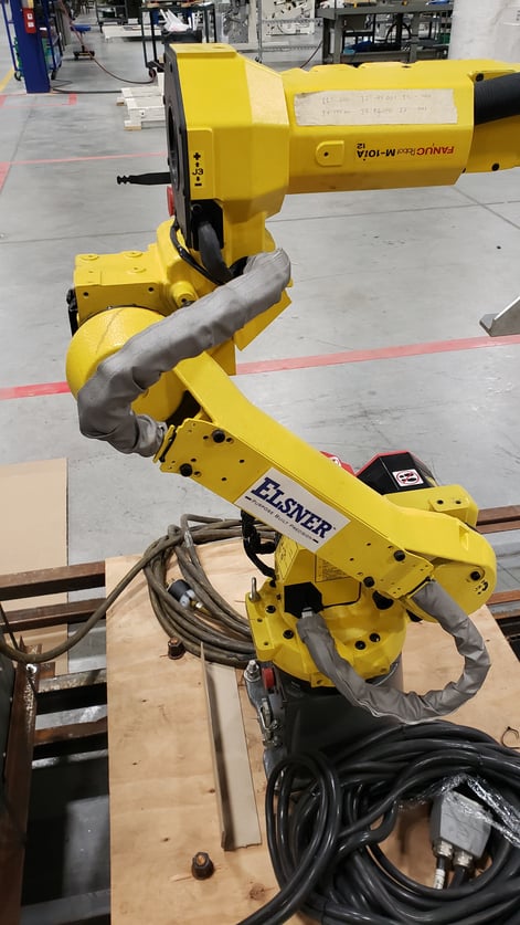 Elsner Donates Fanuc Robot To Penn Tech Provides Hands On Experience